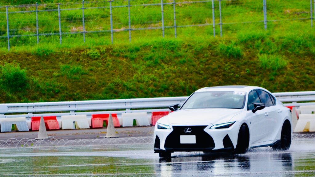 IS 特別仕様車「F SPORT Mode Black Ⅳ」発売 & IS 350販売終了… – カーライフ with レクサスIS